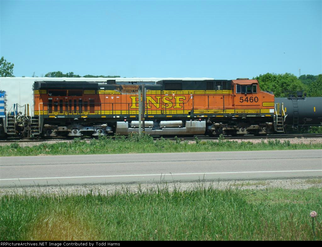 BNSF 5460